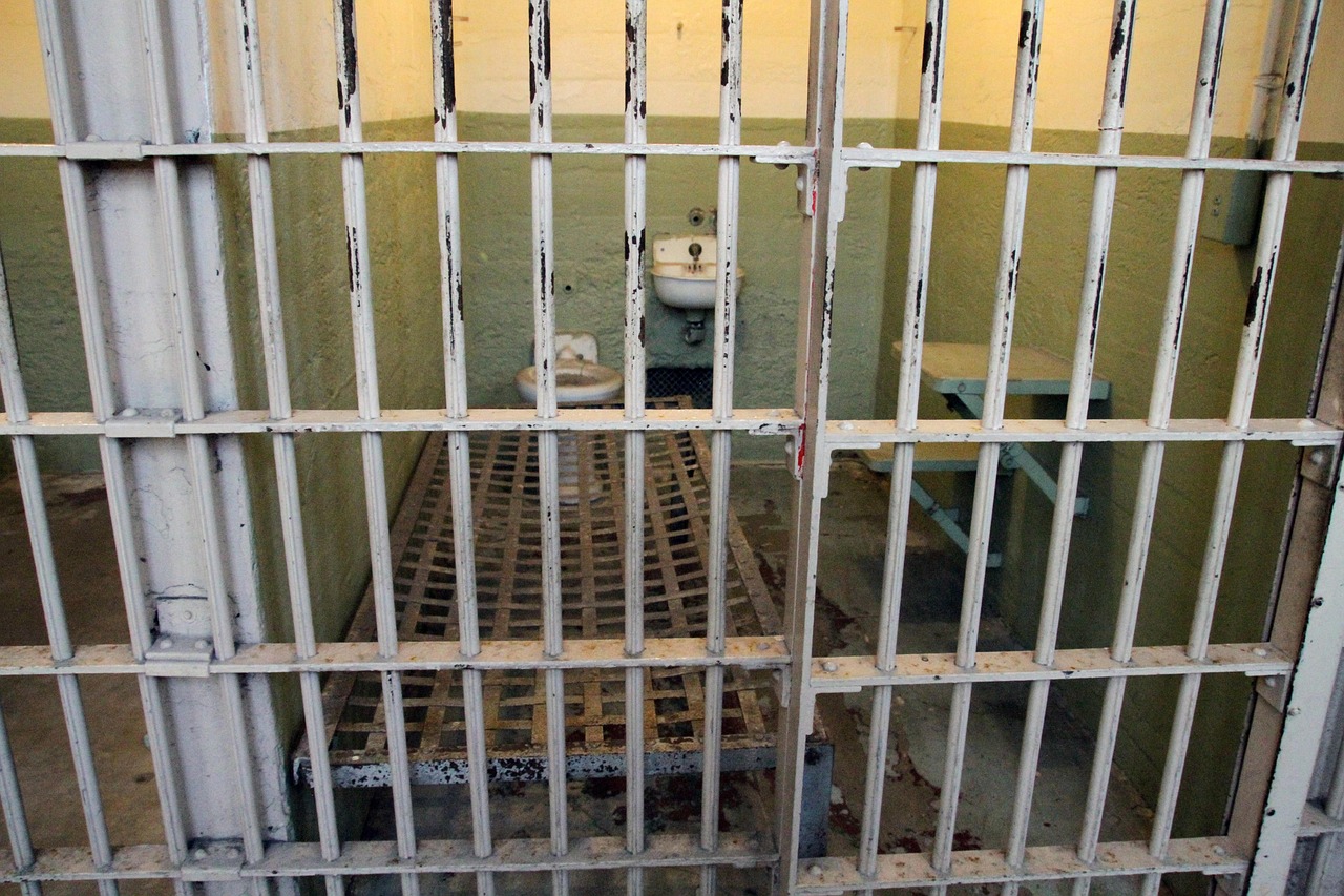 Could a Modern Alcatraz Really Work? | What If Show